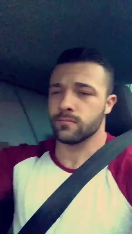 Road handy | Scrolller