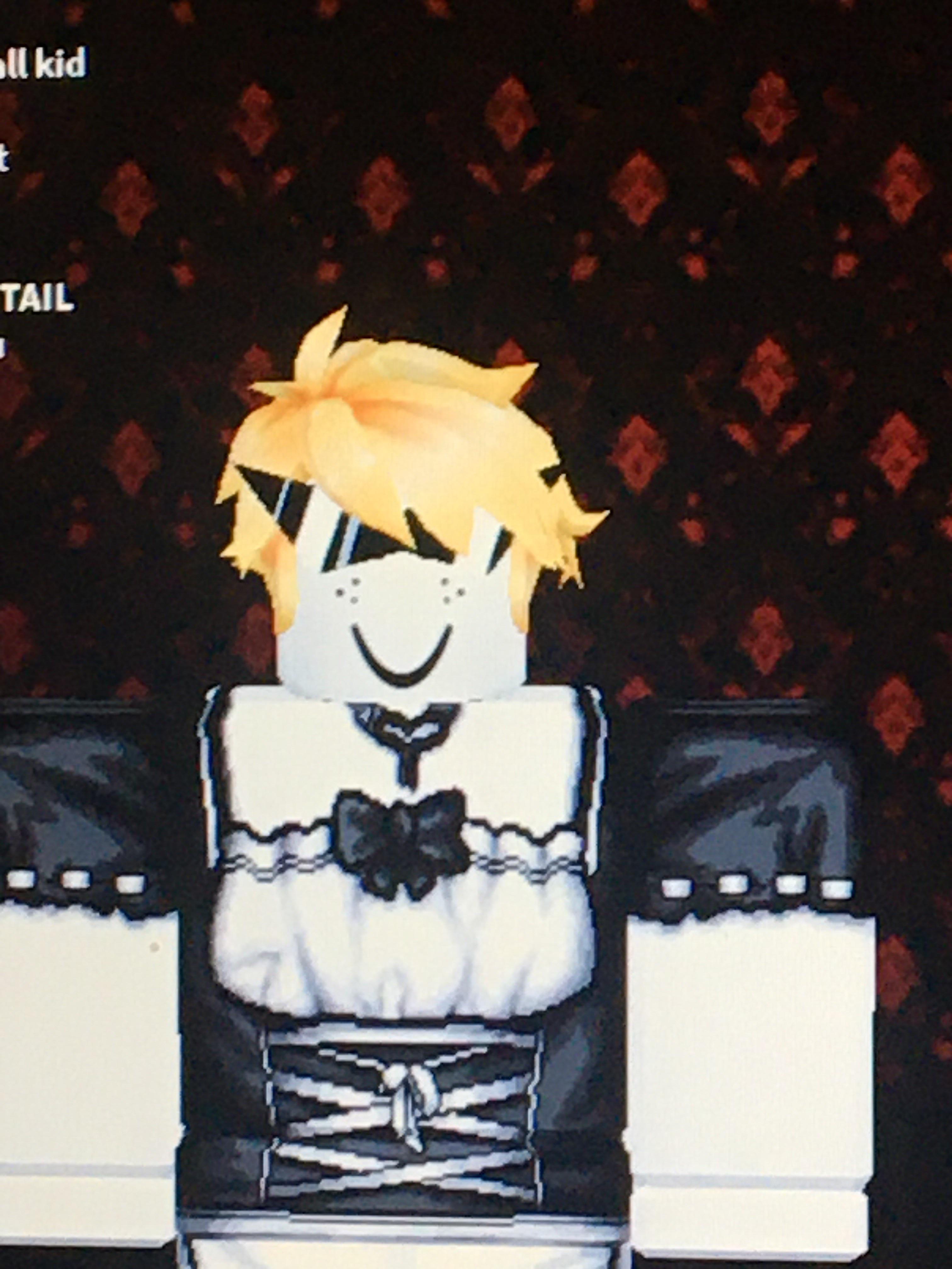 roblox lol | Scrolller