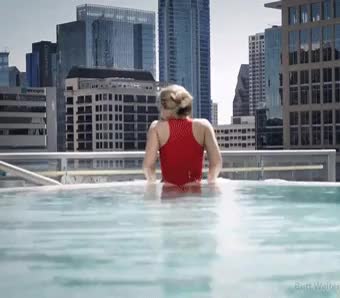 Rooftop pool [gif] | Scrolller