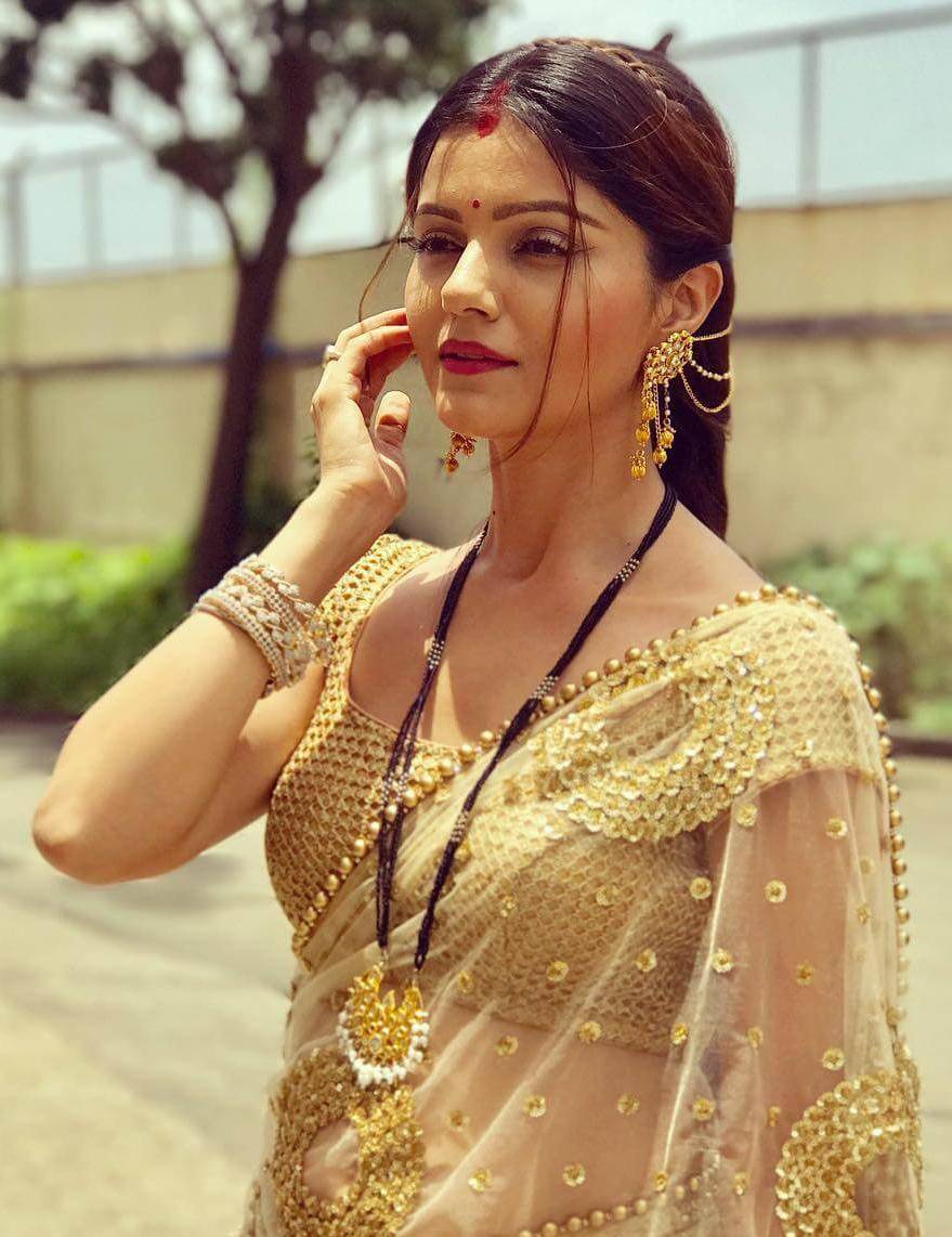 Rubina Dilaik | Scrolller
