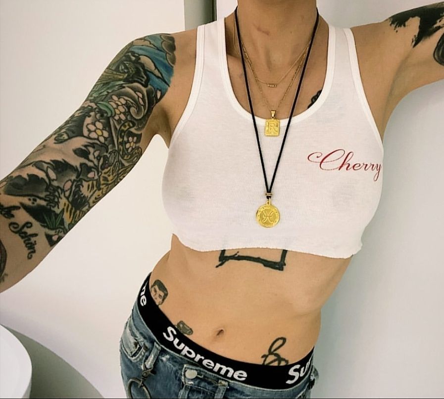 Ruby Rose | Scrolller