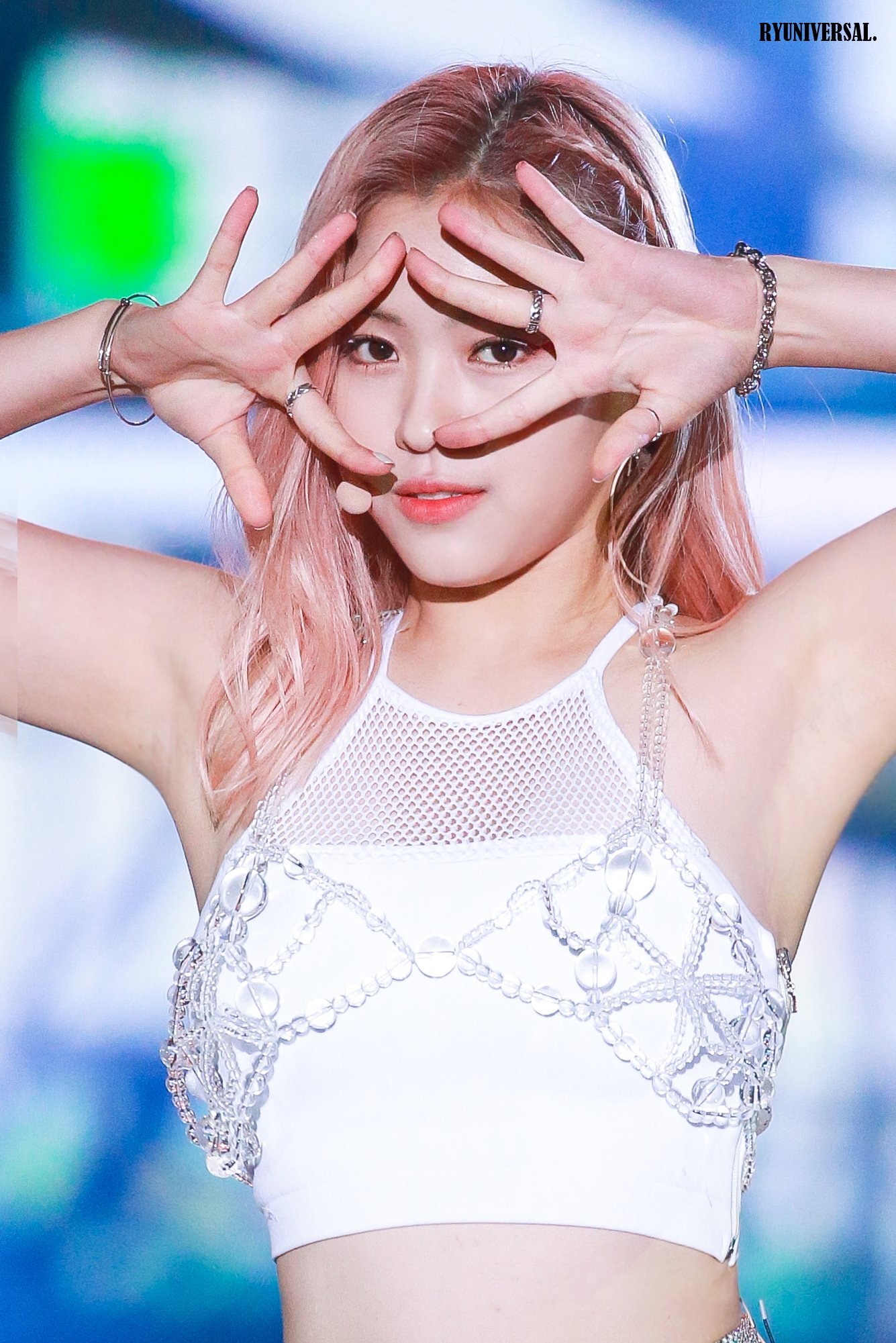 Ryujin - Itzy | Scrolller