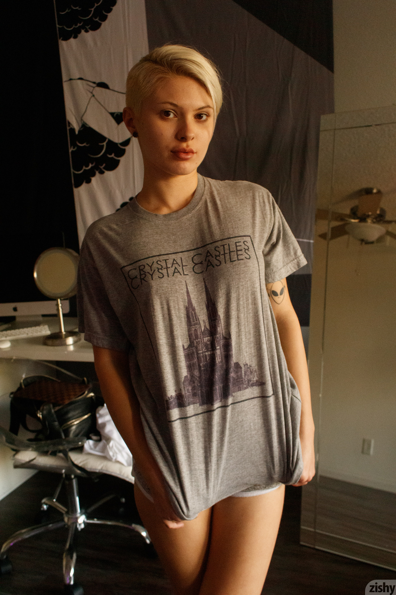 Sage Hailong | Scrolller