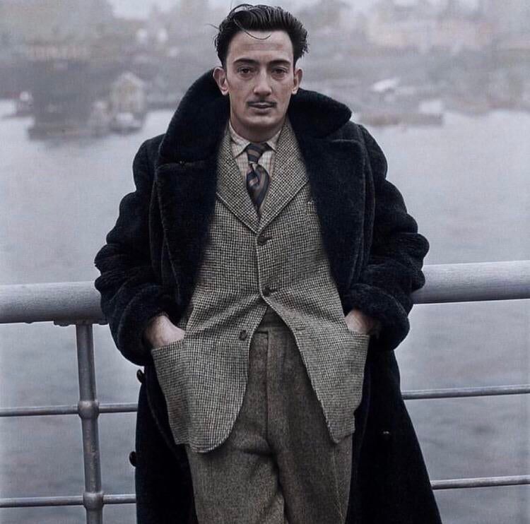 Salvador Dali in 1936 lookin like the love child of Ryan and Shane | Scrolller