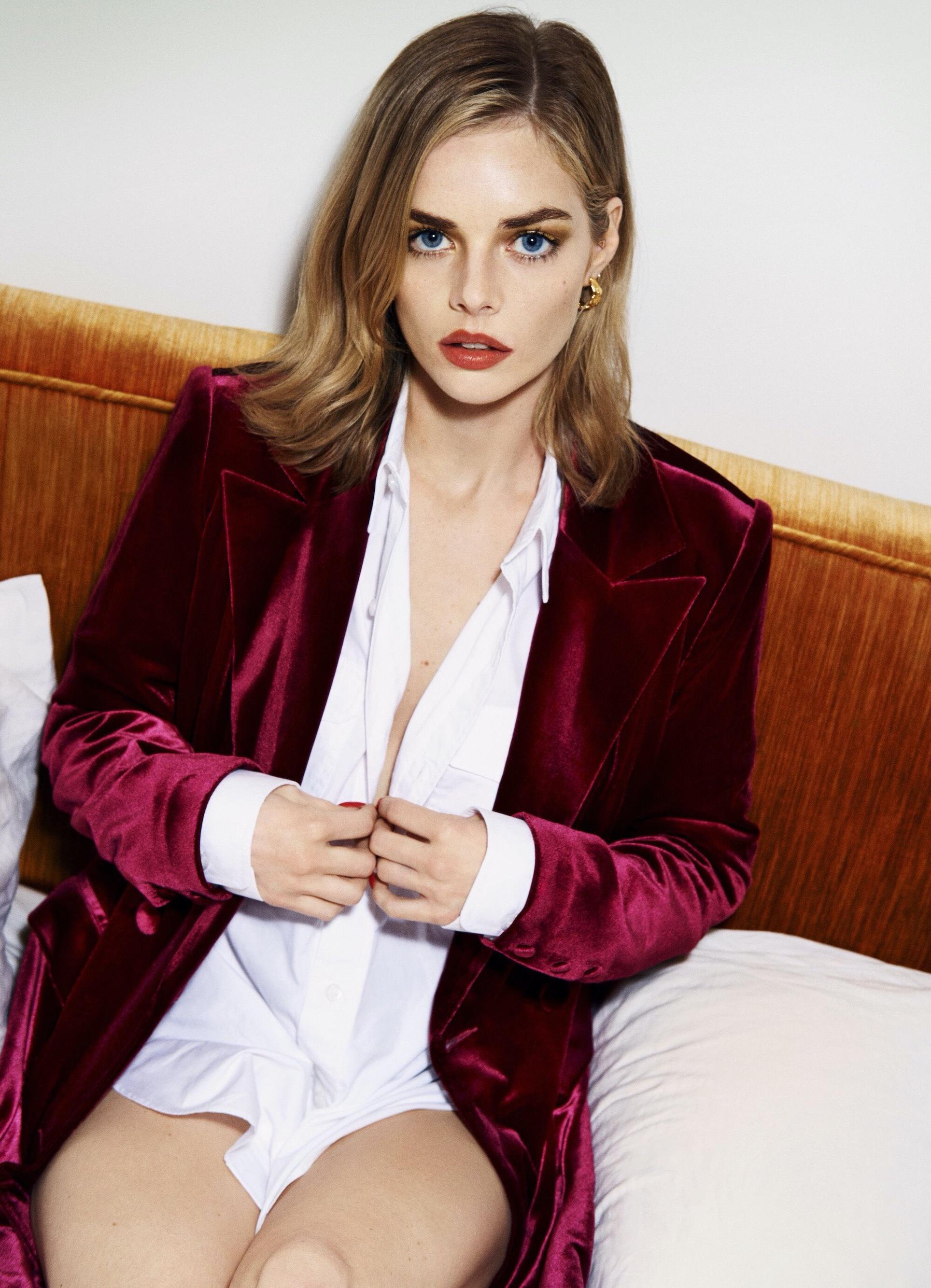Samara Weaving | Scrolller