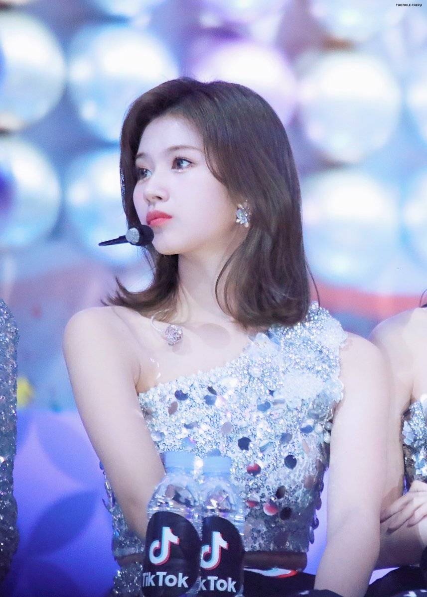 Sana | Scrolller