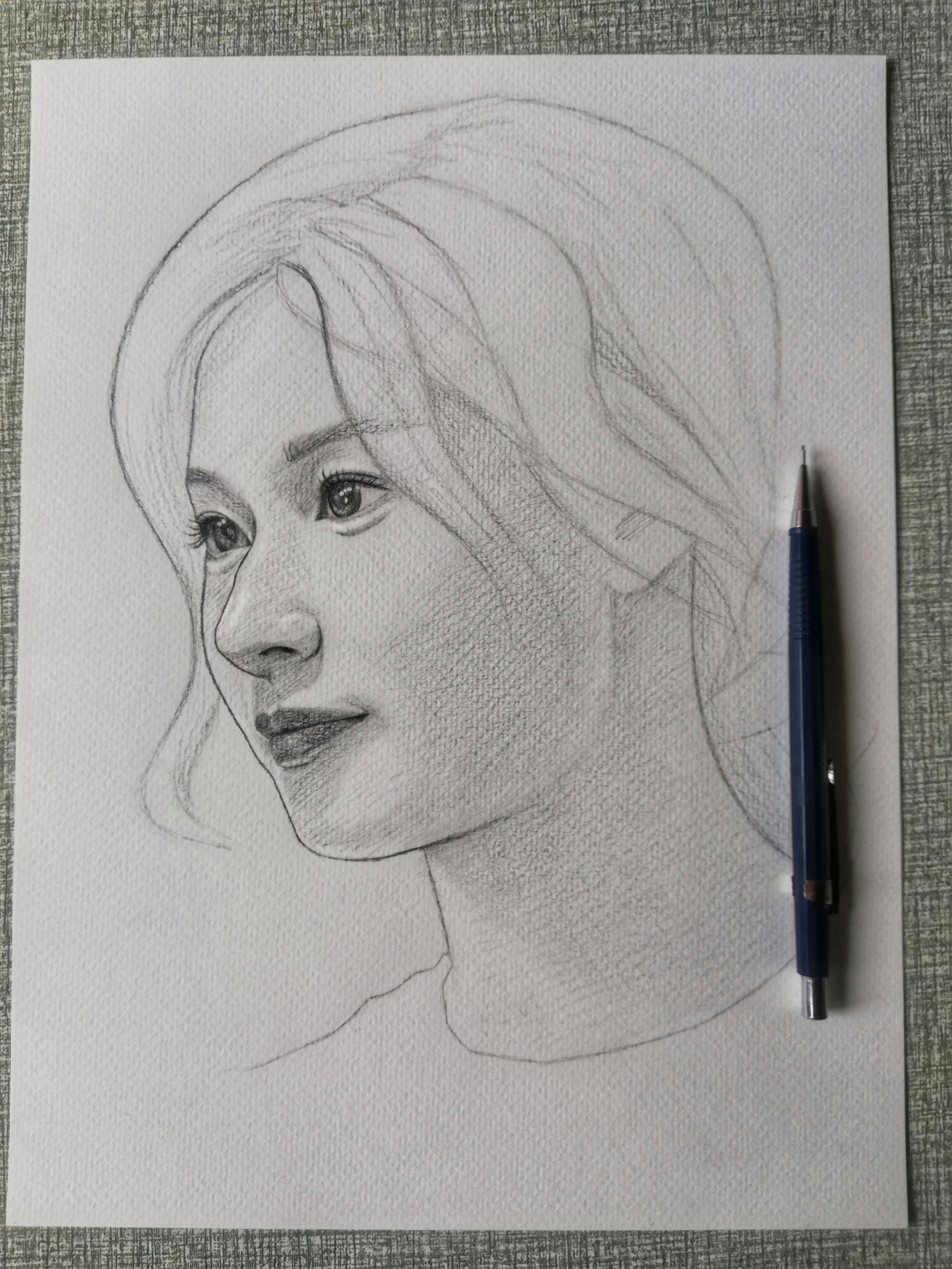 Sana Quick Sketch~ | Scrolller