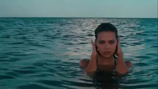 Sandra Kubicka | Scrolller