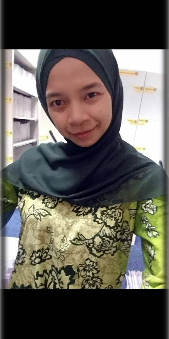 Sape kenal cikgu mana? | Scrolller