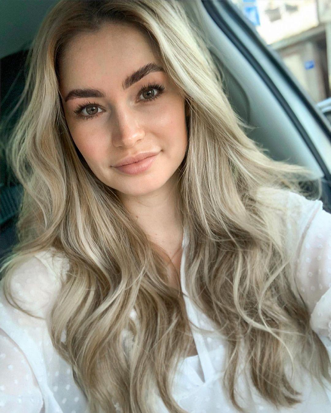 Sarah Zahn [irtr] | Scrolller