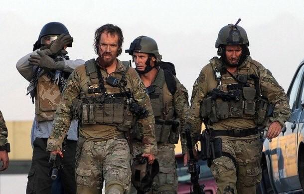 SAS squad after a five-hour battle with the Taliban. Kabul, 2011. [610x389] | Scrolller
