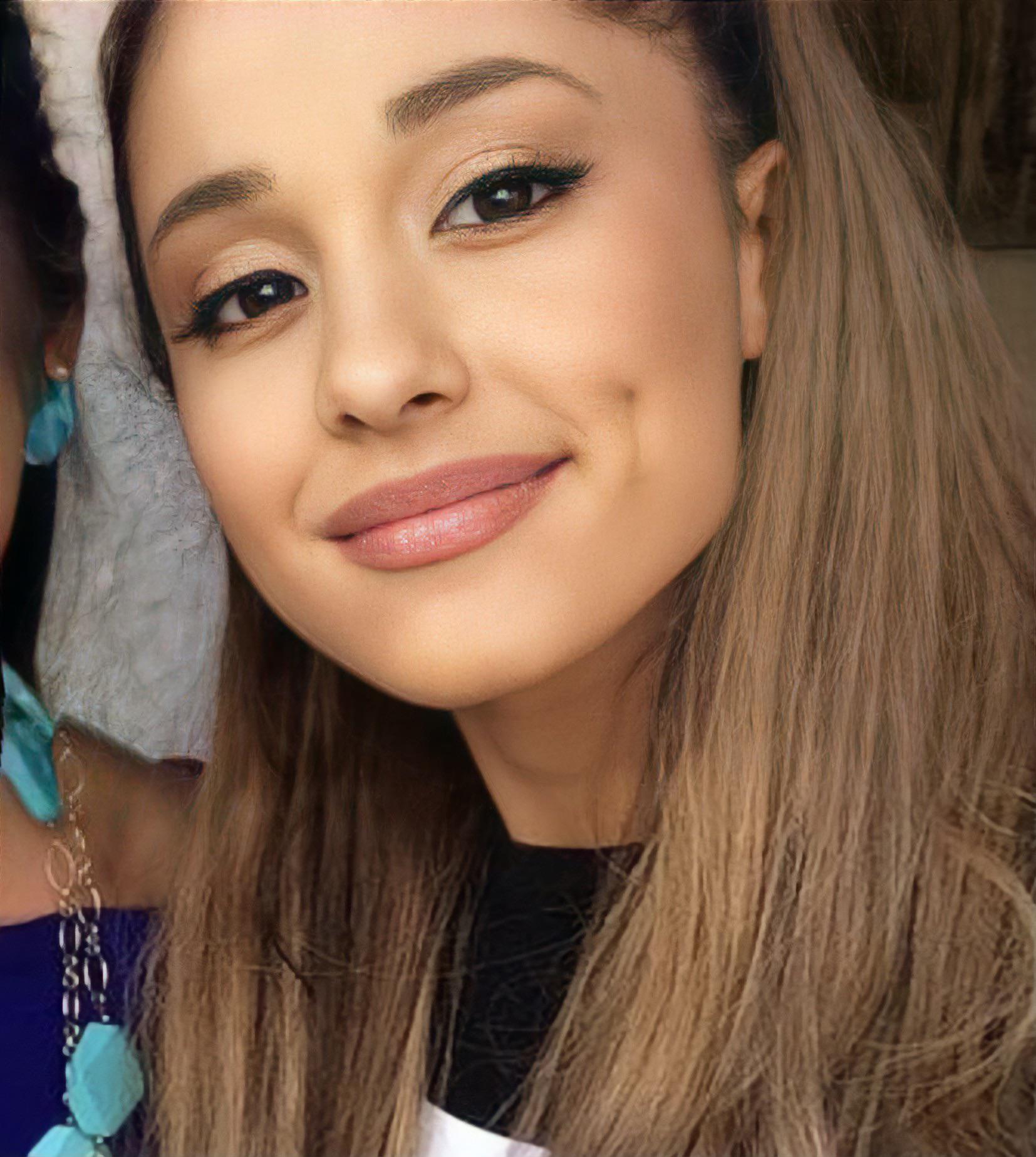 Satisfied with a belly full of loads | Scrolller