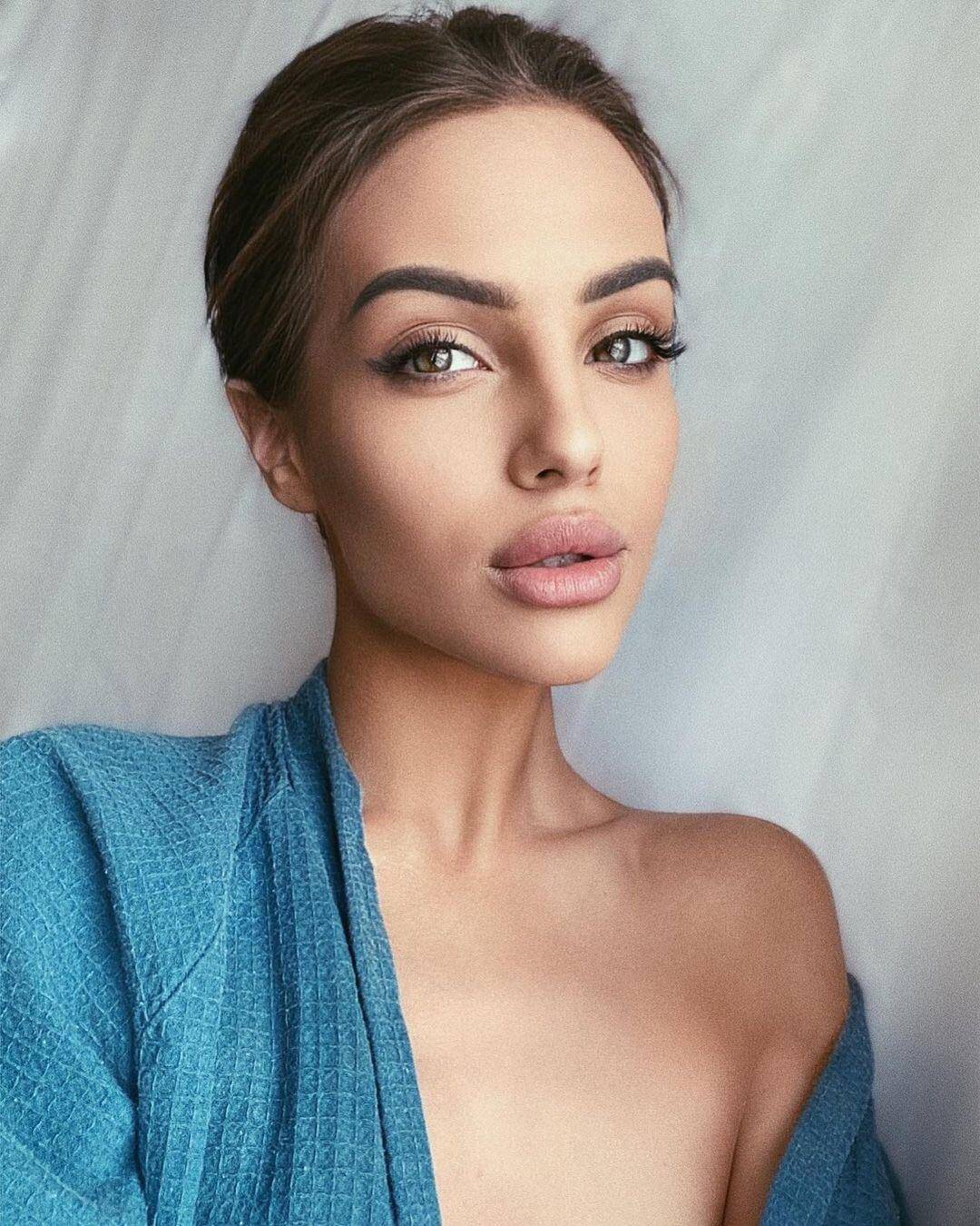 Saturday | Scrolller