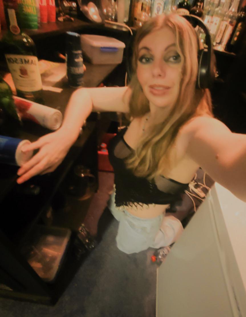 Saturday night fun | Scrolller