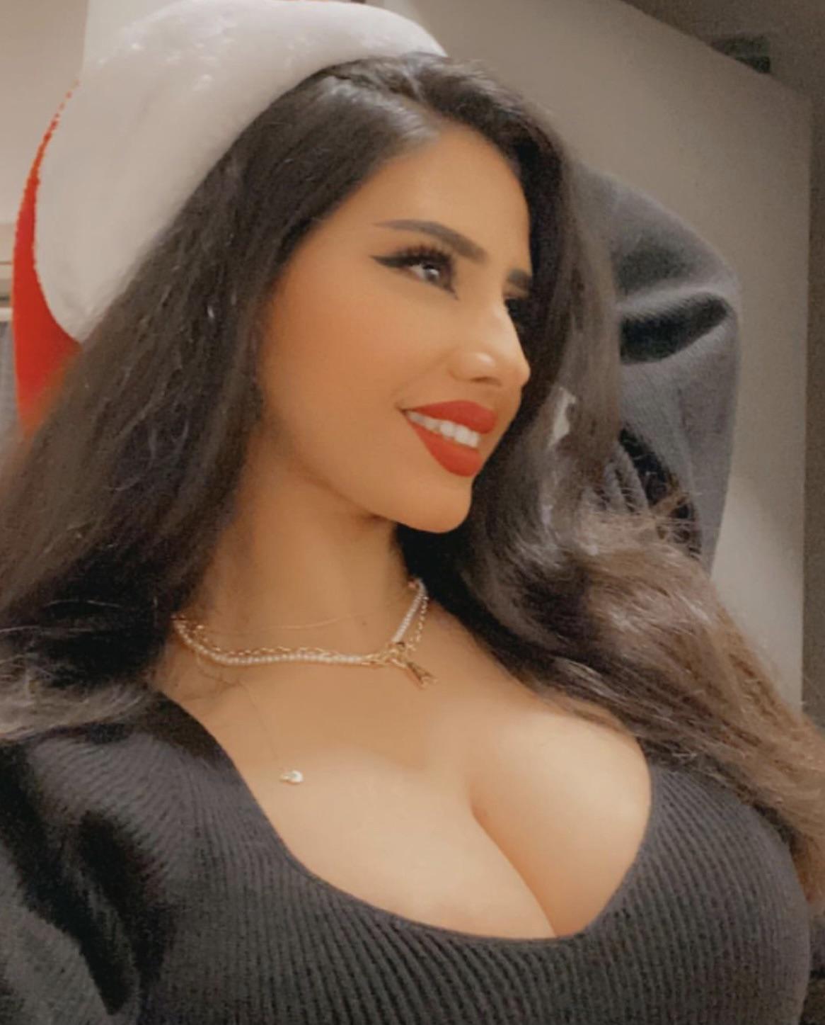 Discover more like 2busty2hide: Saudi tits and Related Content | Scrolller