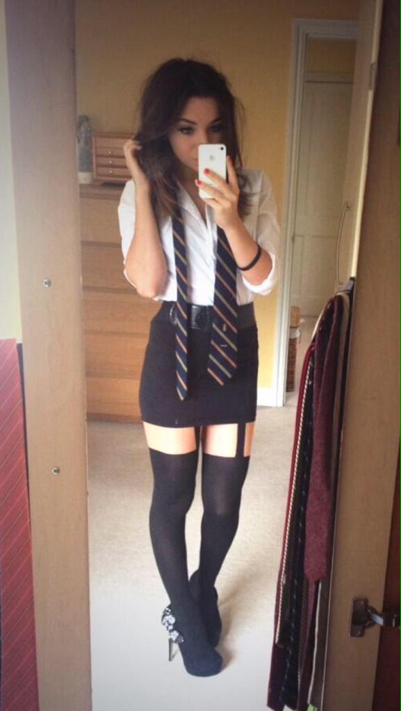 School uniform | Scrolller