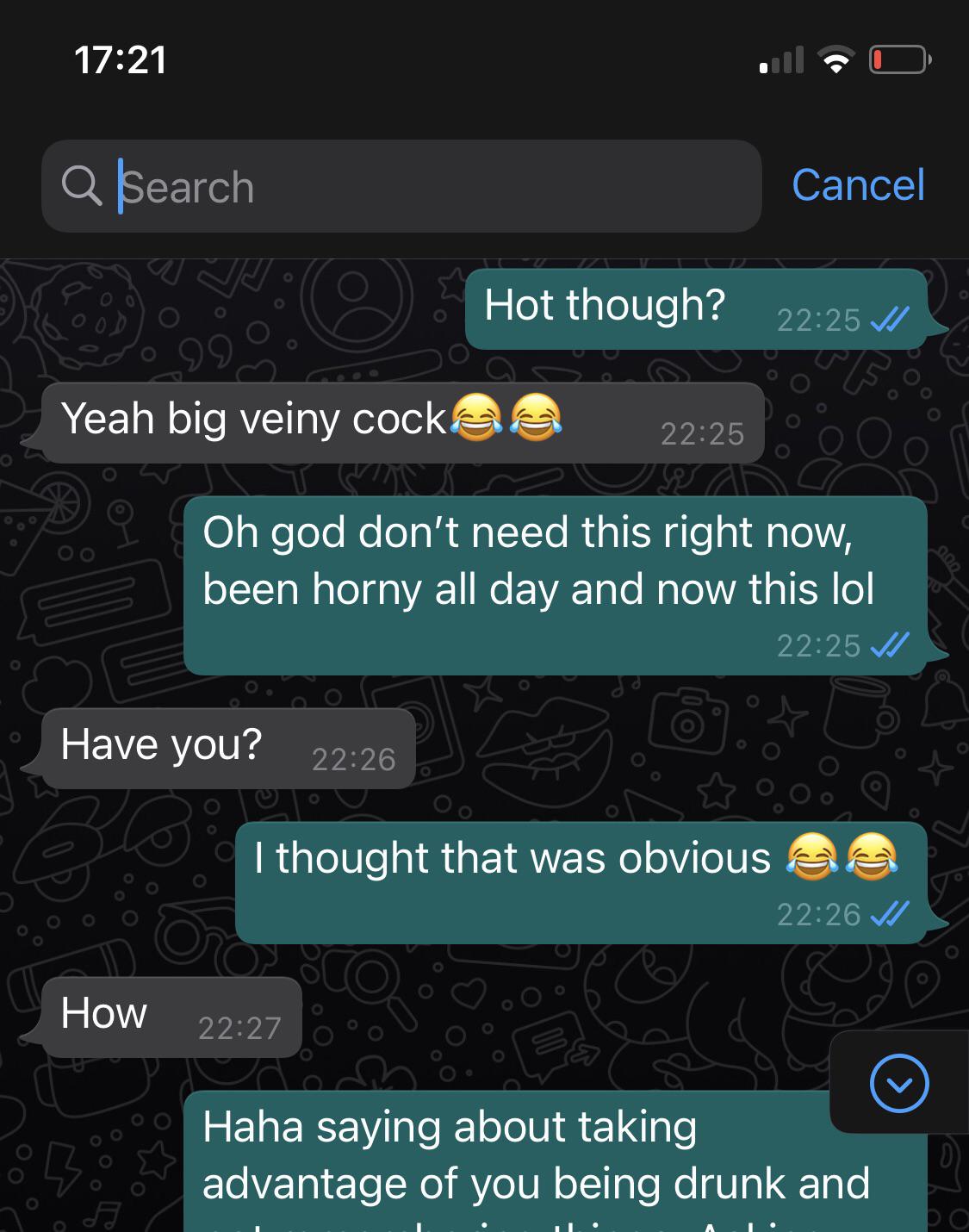 Screenshots from the guy messaging my fiancé | Scrolller