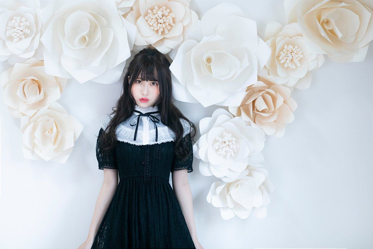 Seina Takeuchi | Scrolller