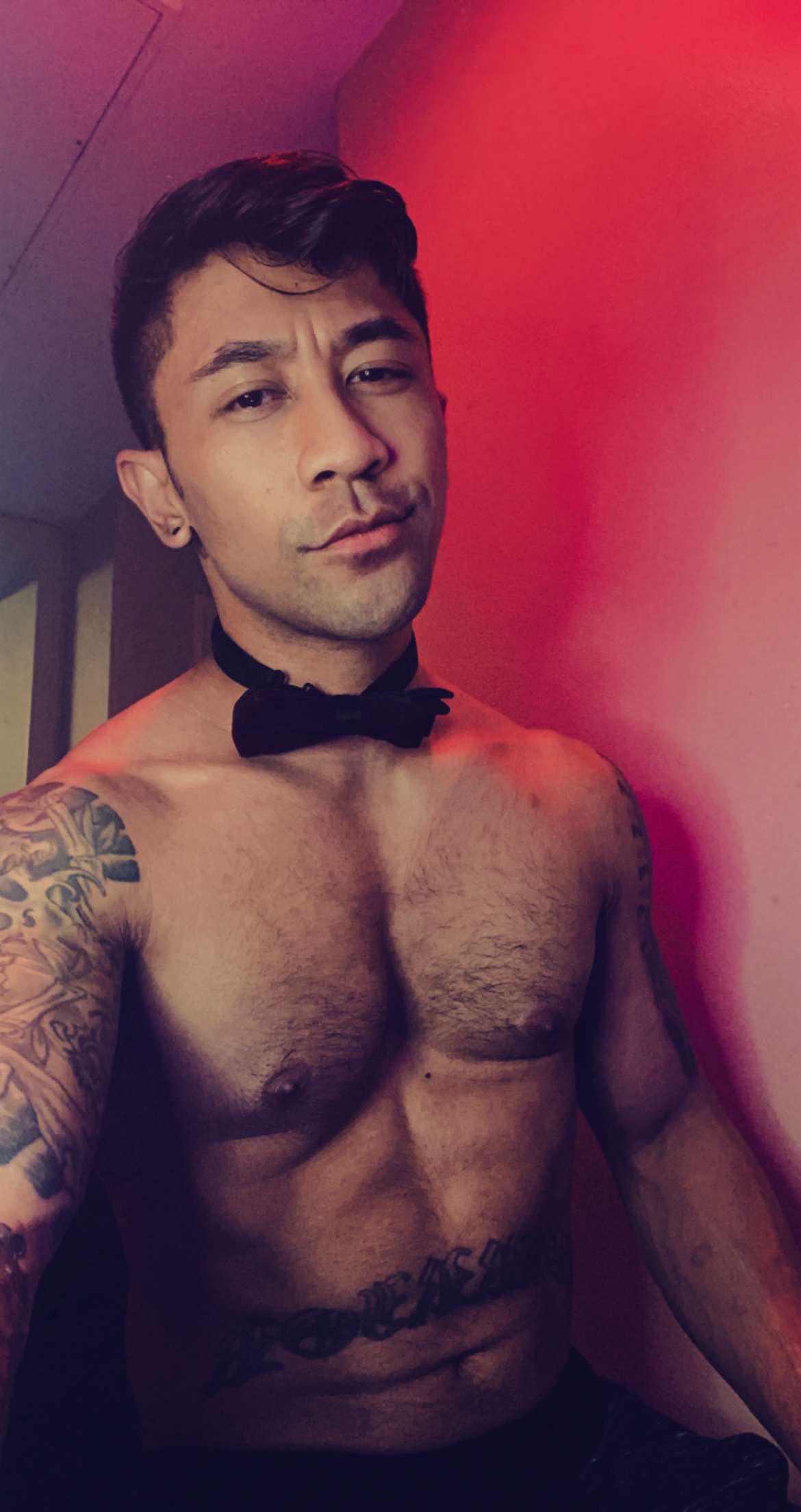 [self] Happy New Years. | Scrolller