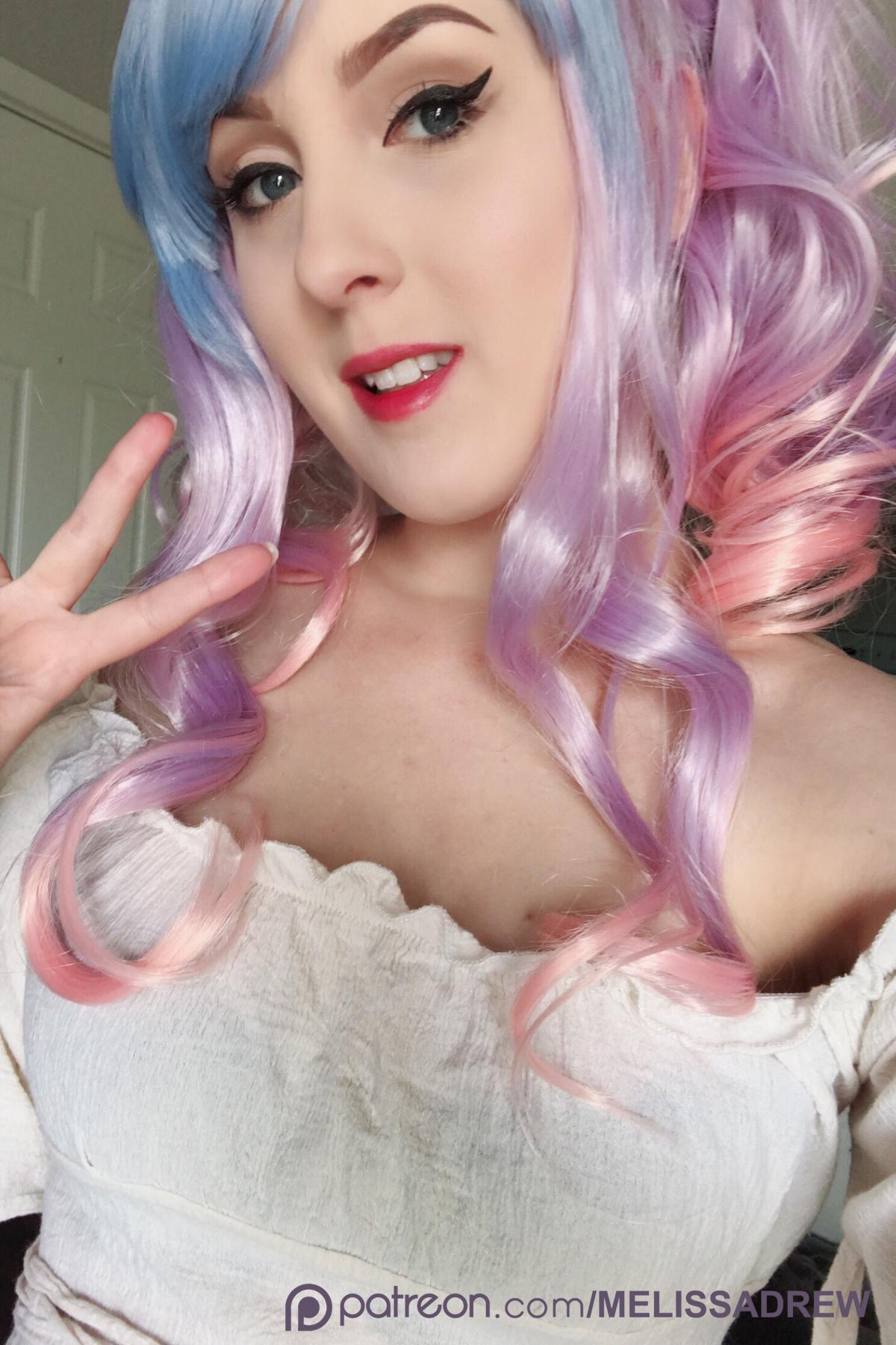 [Self] Selfie from before a Twitch stream the other day~ | Scrolller