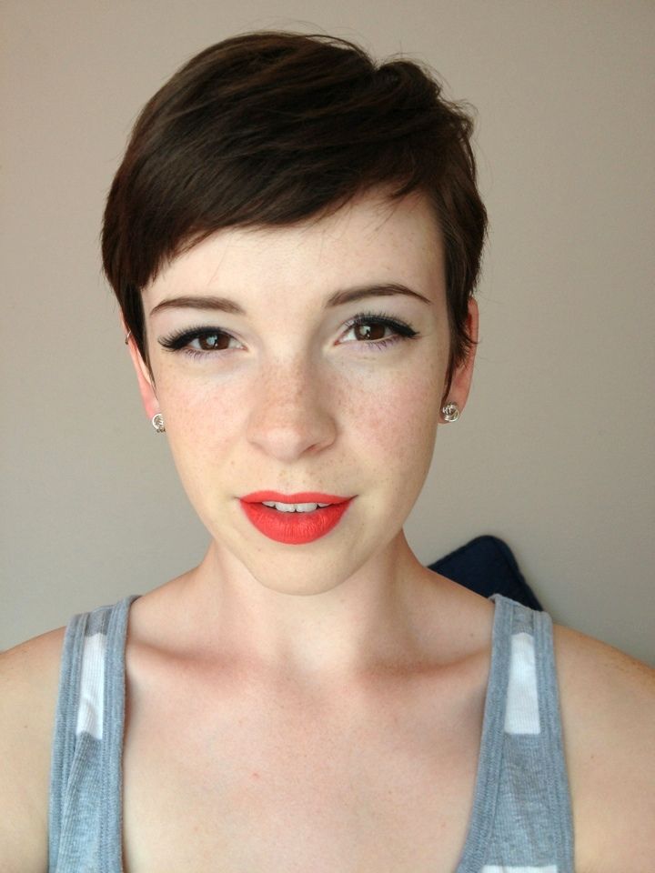 [self] Took a picture to show off my new lipstick and felt pretty, thought I'd post here for the ...