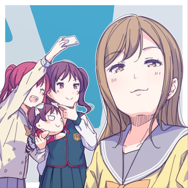 Selfie Smug | Scrolller