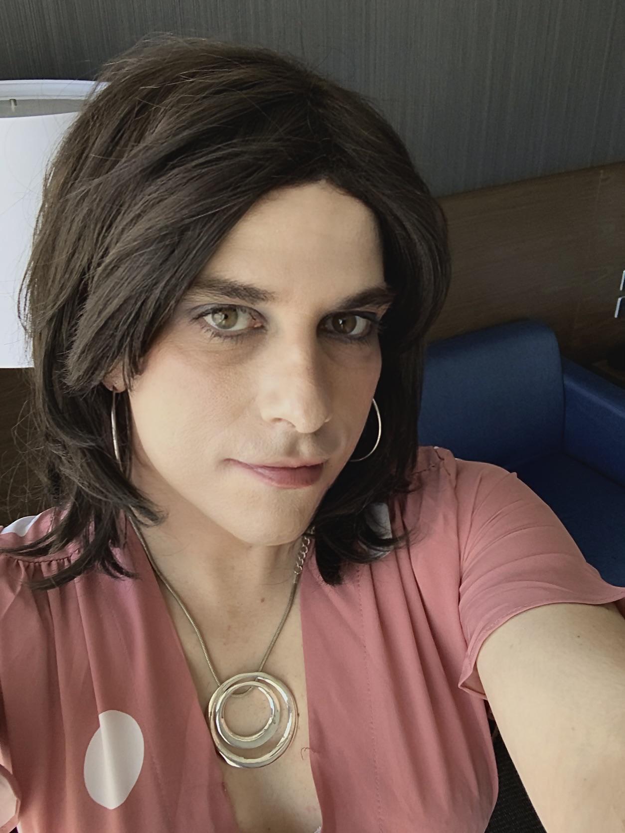 Selfie time.... | Scrolller