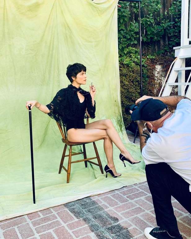 Selma Blair | Scrolller