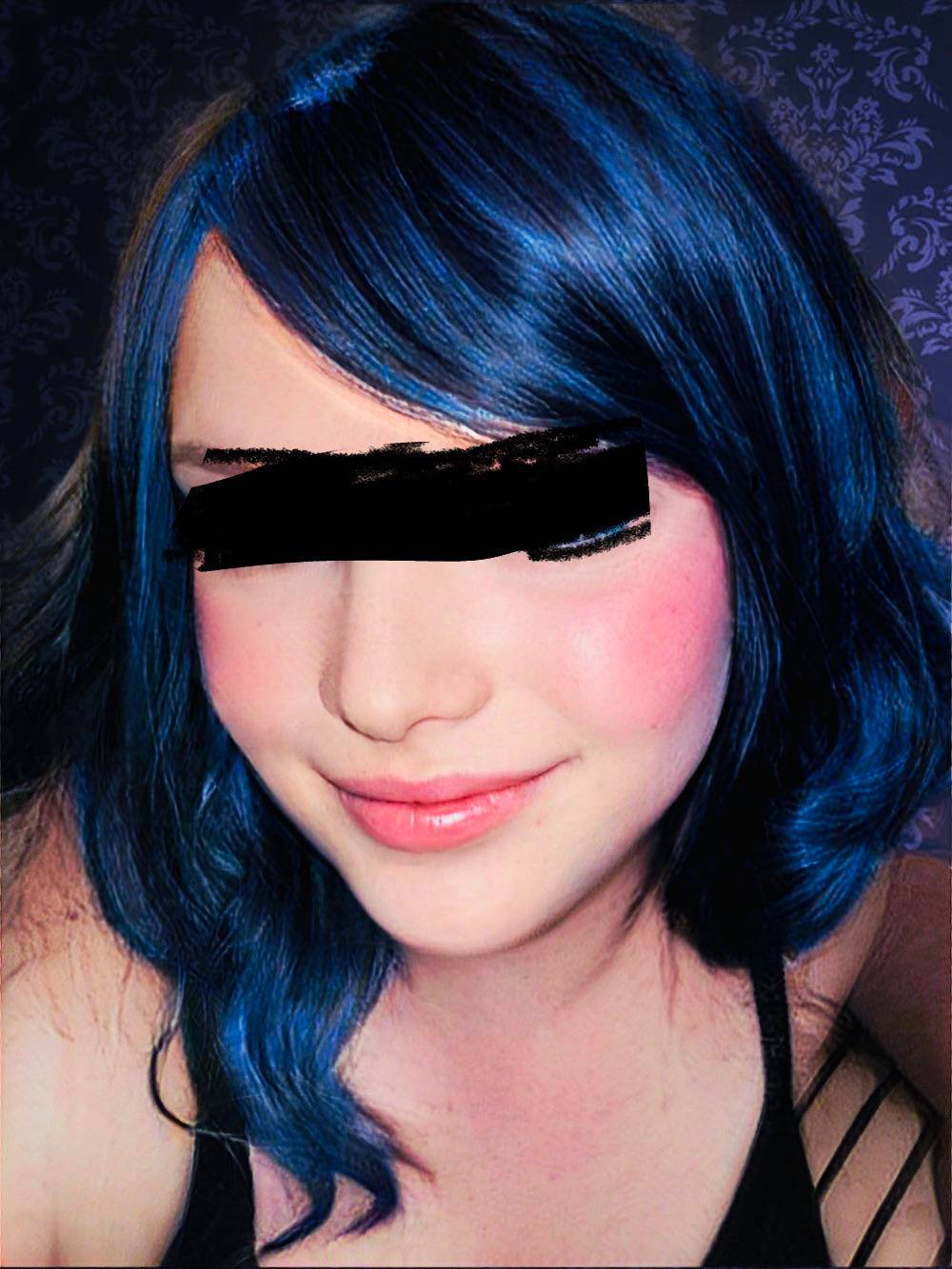 Make famous | Scrolller