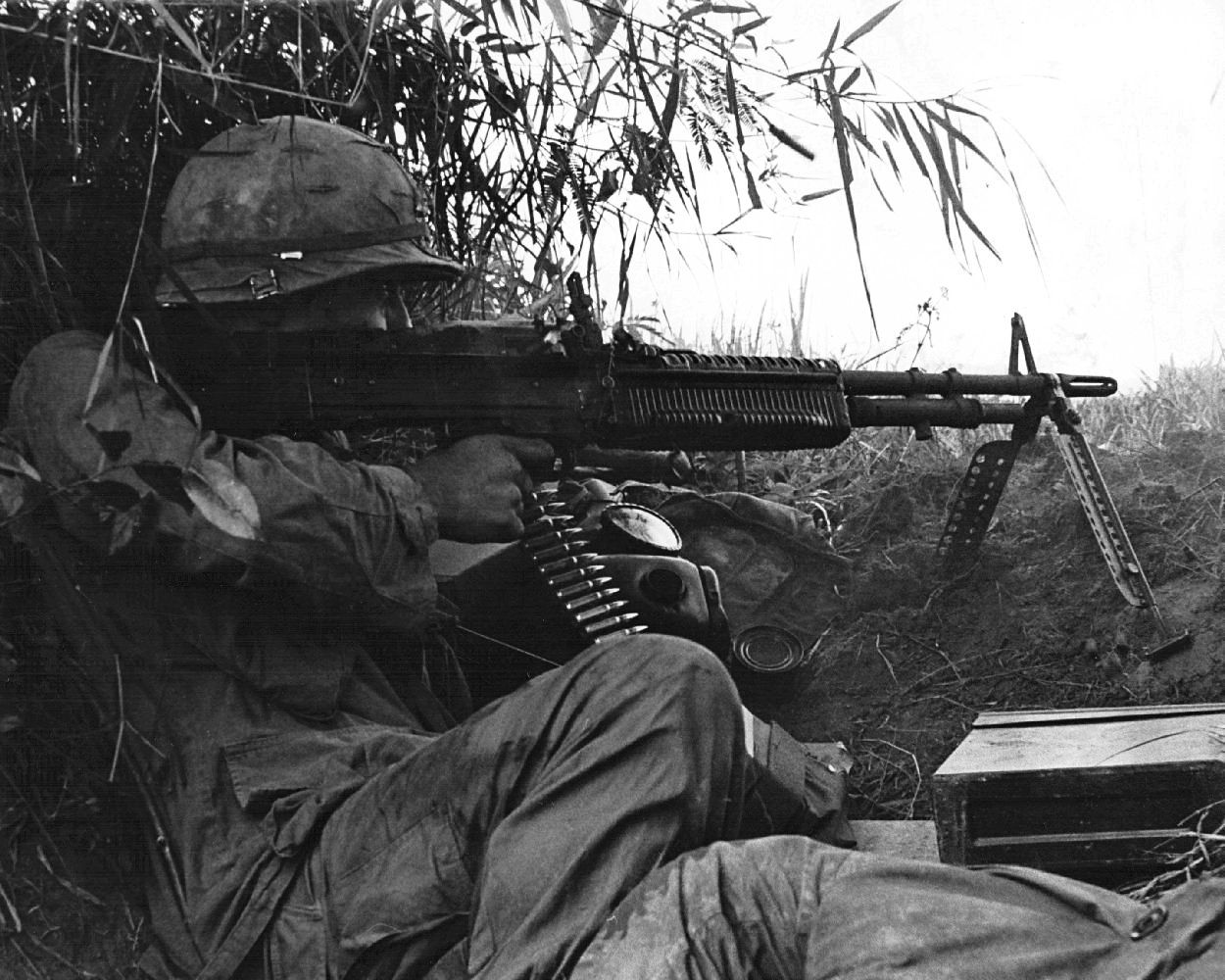 Sergeant Gerald Laird firing a M60, Company A, 1st Battalion, 502nd Infantry, 101st Airborne ...