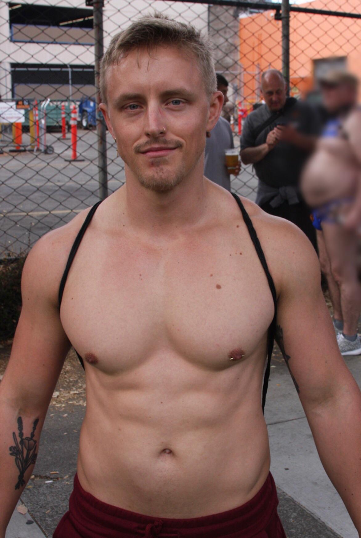 Sexy chest | Scrolller