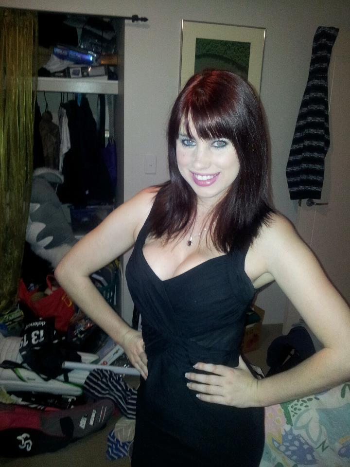 Sexy Closet Explosion | Scrolller