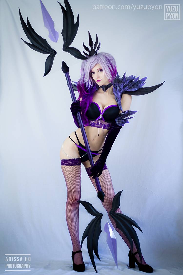 Sexy Dark Elementalist Lux by YuzuPyon♥ | Scrolller