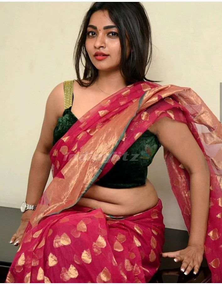 Sexy fold | Scrolller