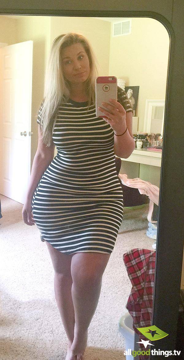 Sexy in stripes | Scrolller