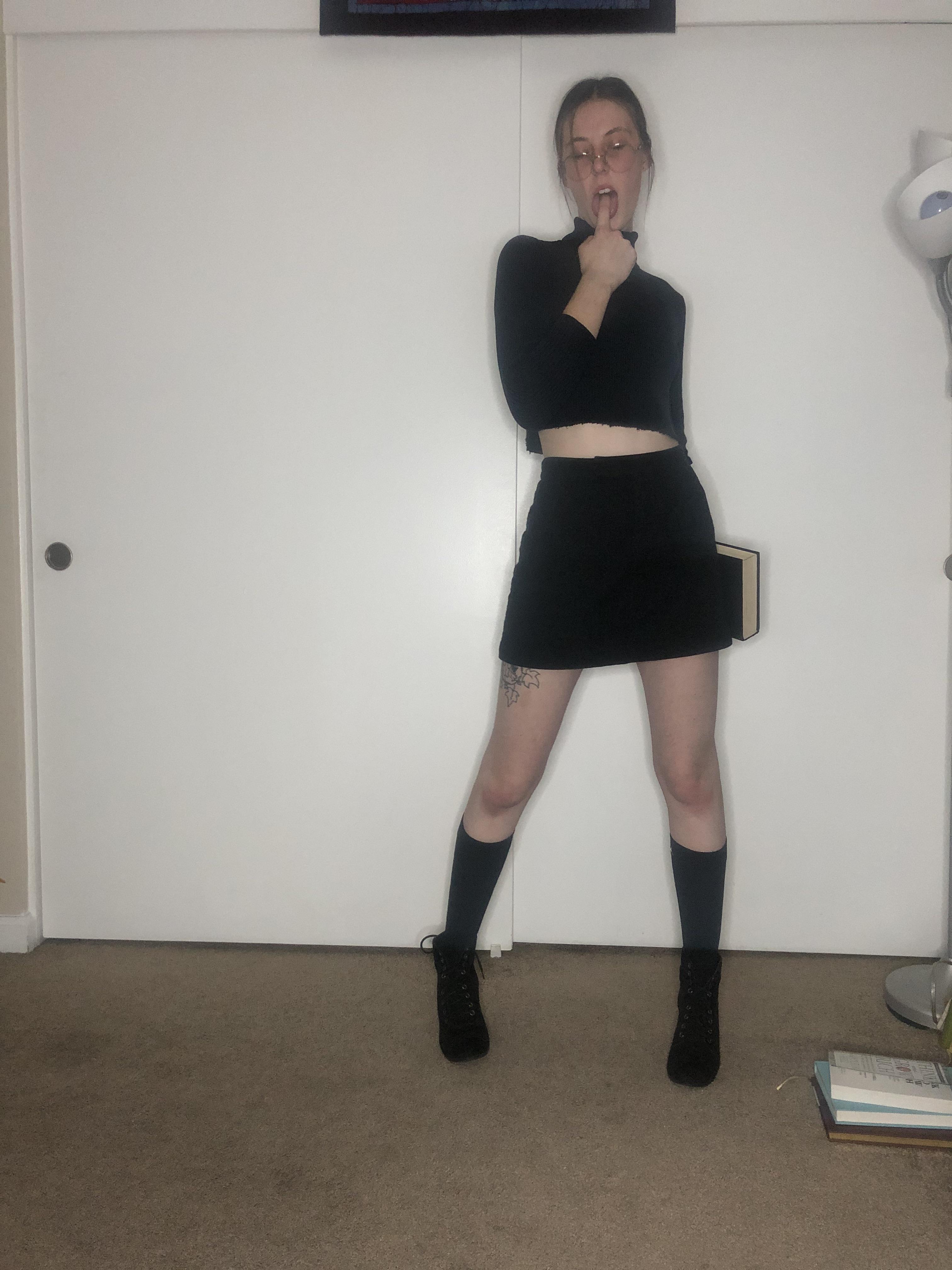 Sexy secretary at your service | Scrolller