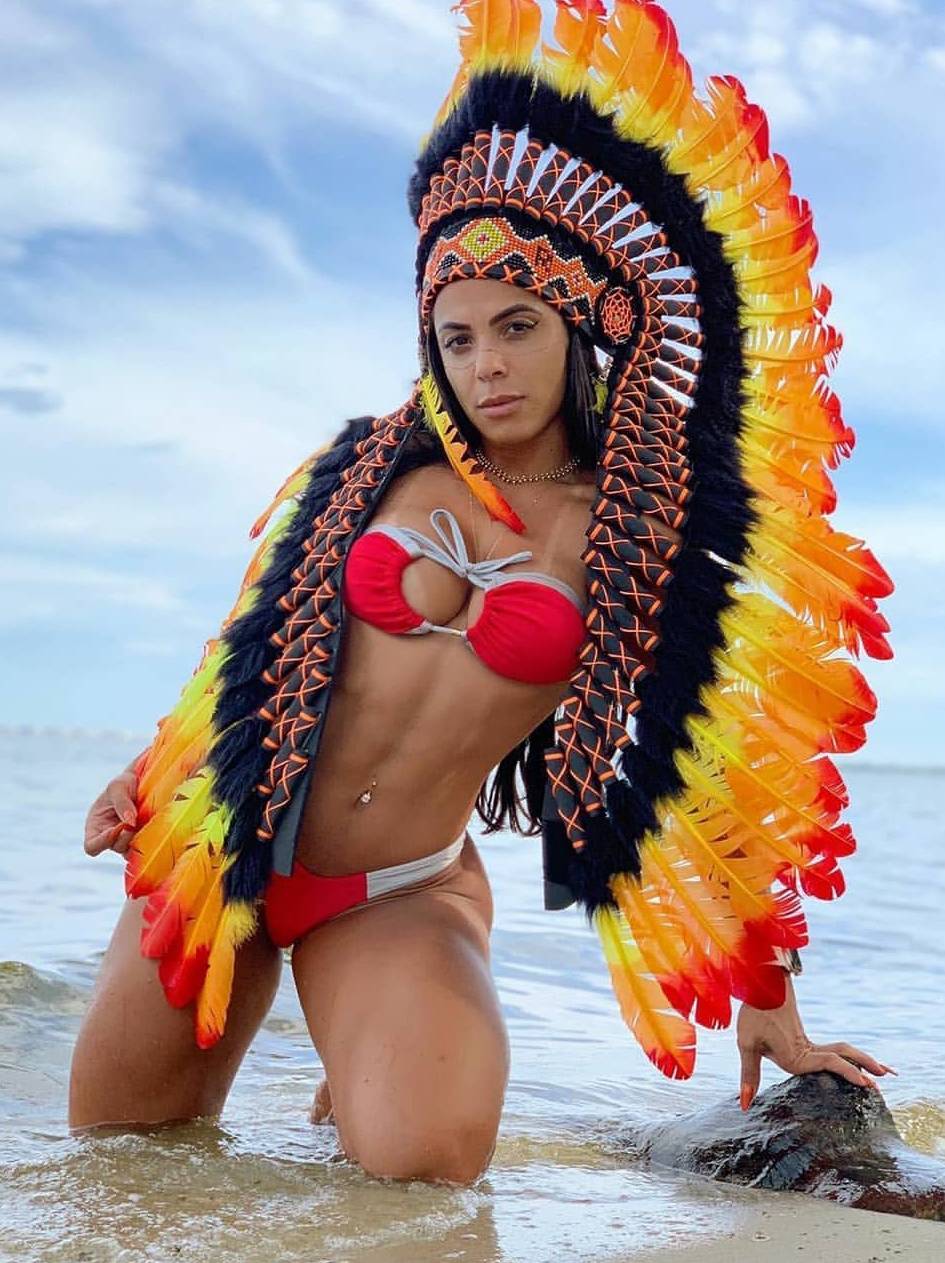 Shake your snu feathers | Scrolller