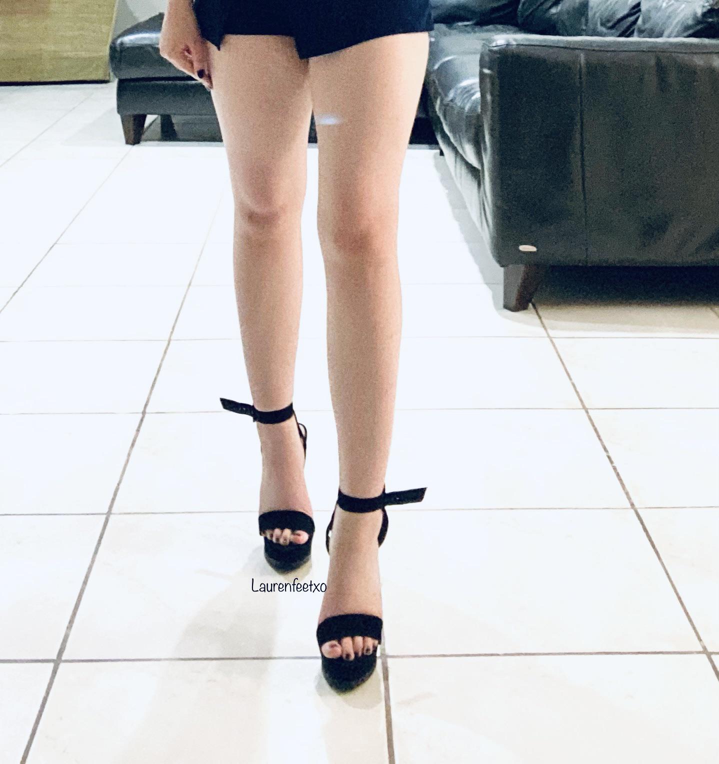 Shall I stomp on you? | Scrolller