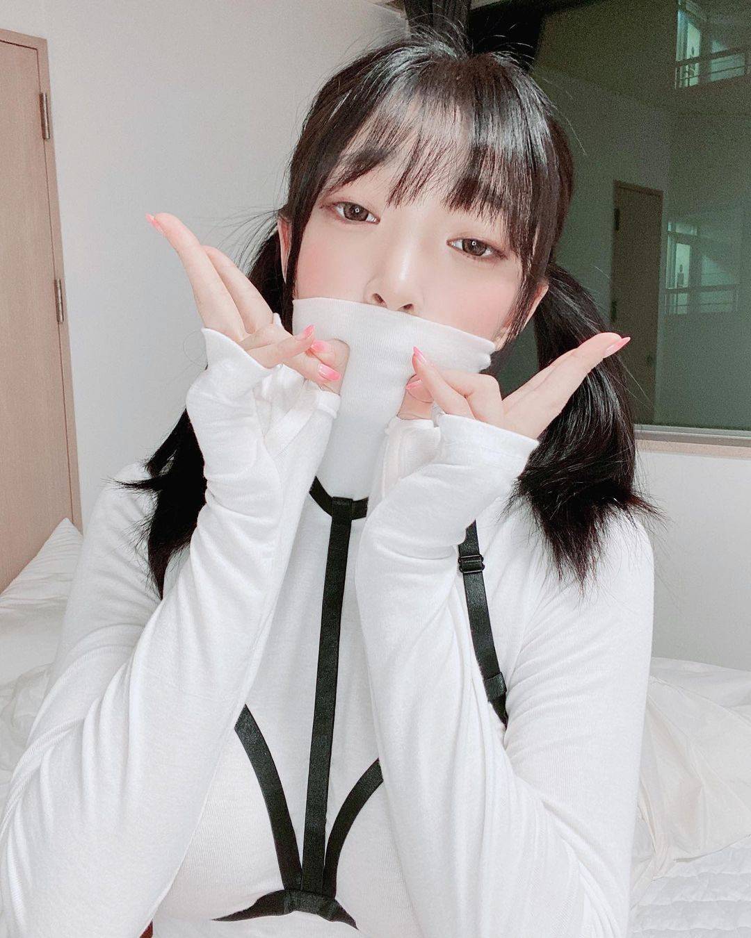 She has her ways with outfits ah | Scrolller