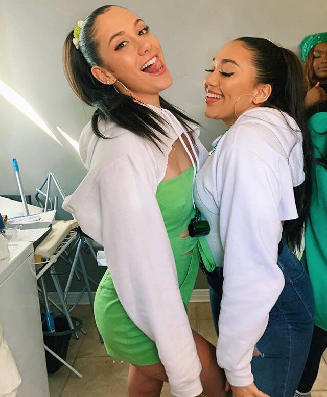 She makes dicks rise | Scrolller