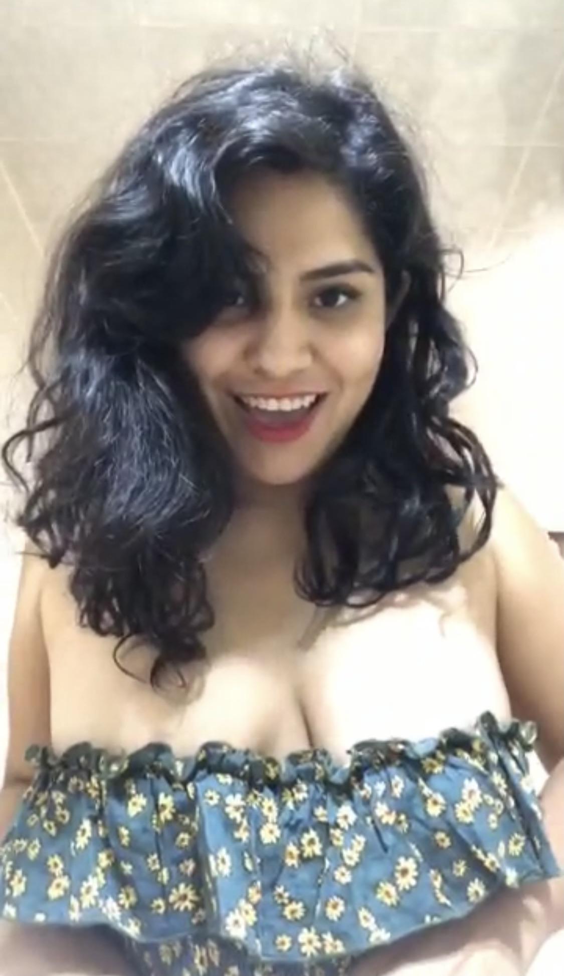 She pulled it down | Scrolller