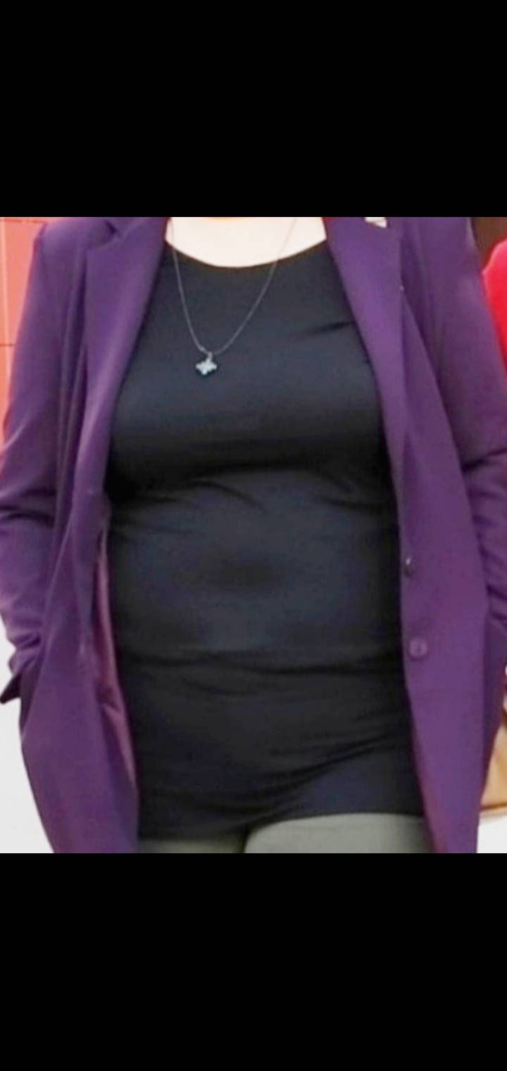 She told me that for my birthday i can tickle her. Aww I can't wait | Scrolller