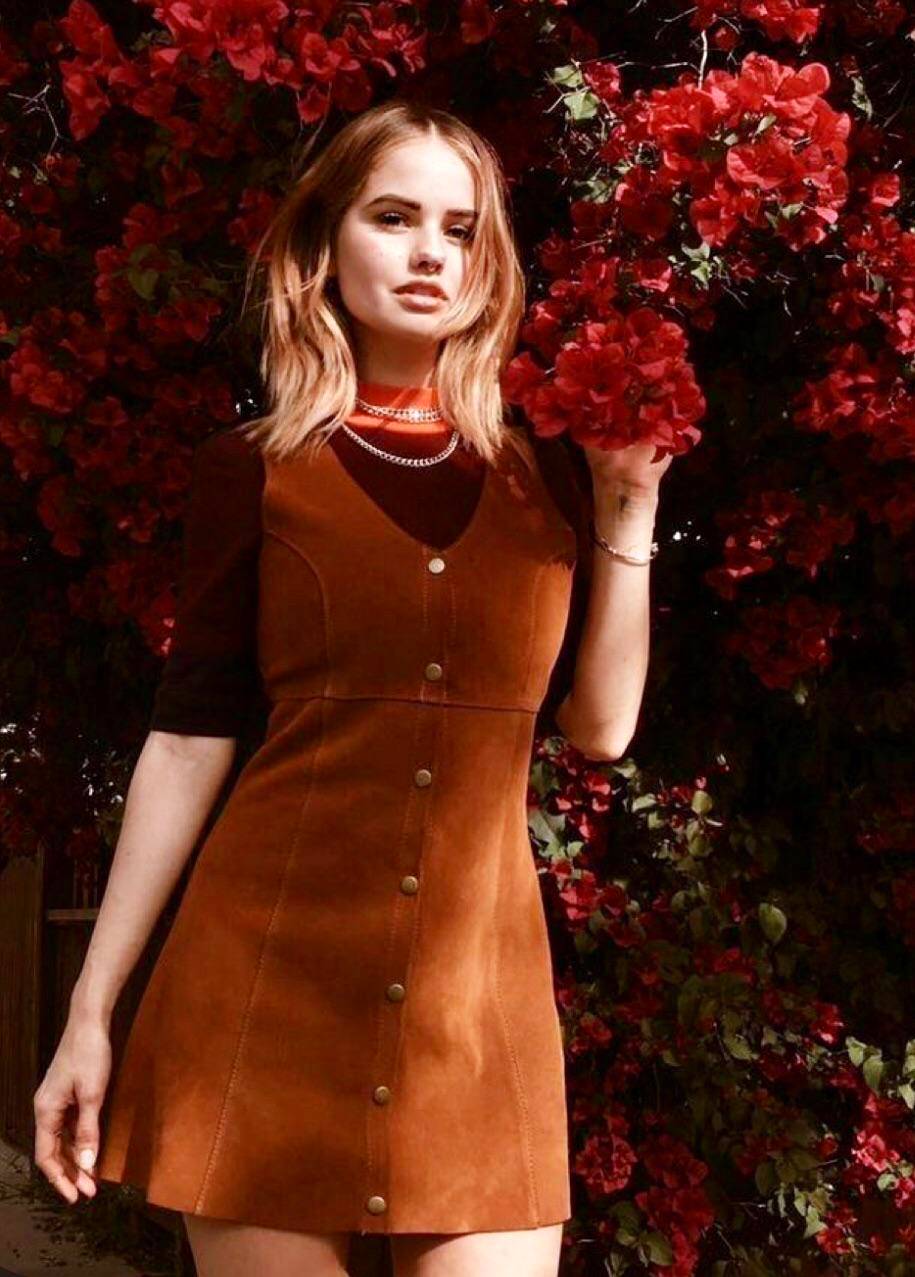 sheer elegance | Scrolller