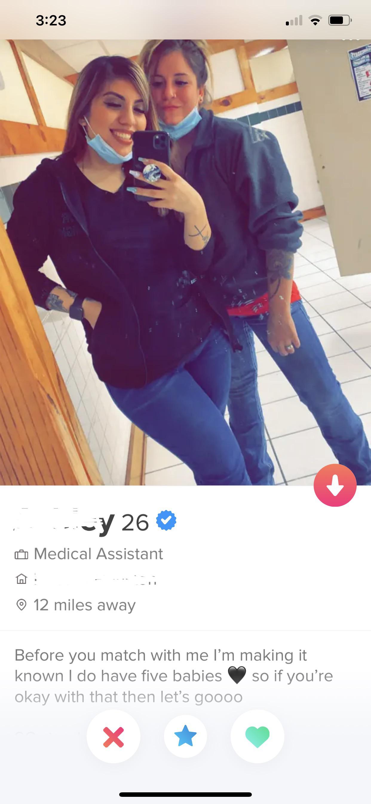 Sheesh five kids | Scrolller