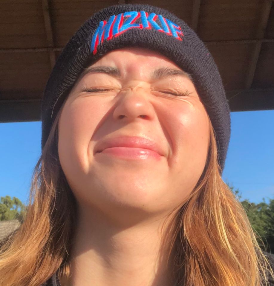 Shes Not Swallowing Today But A Facial Will Do Scrolller