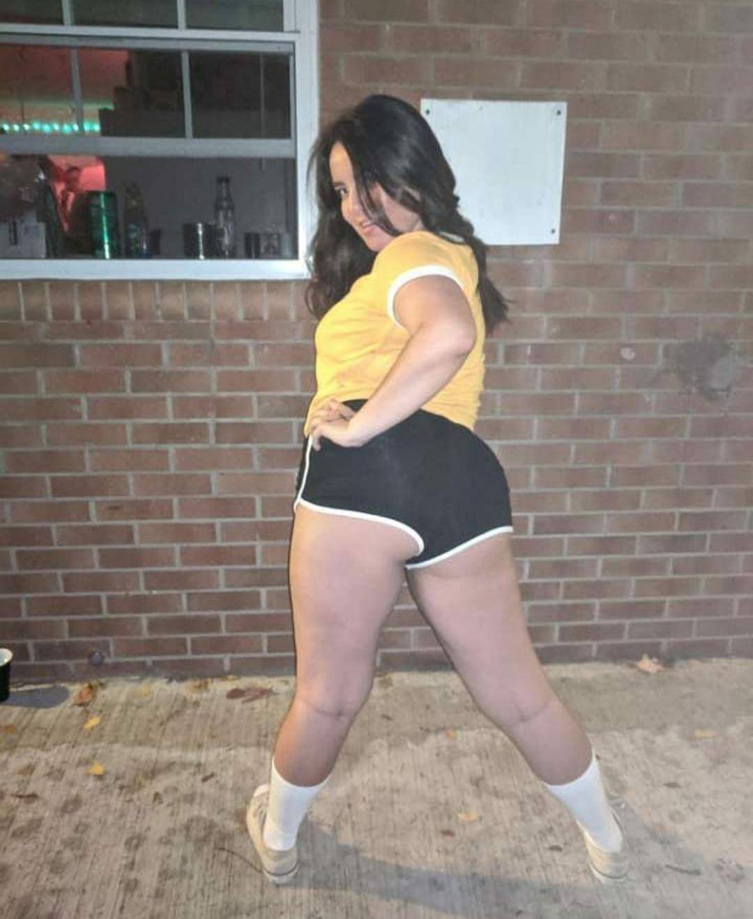 She's practically begging for a booty boost! | Scrolller