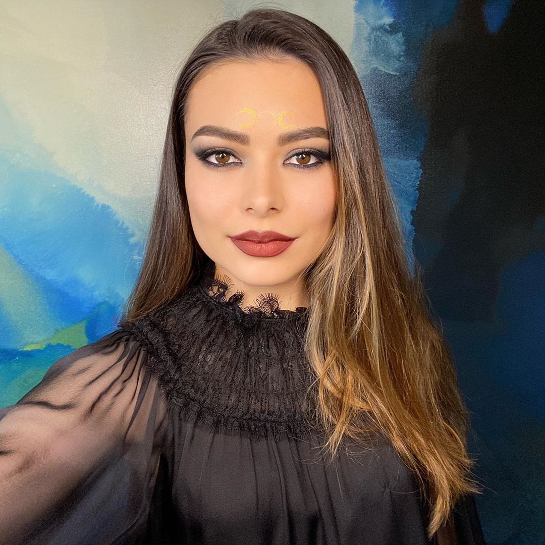 She's so perfect | Scrolller