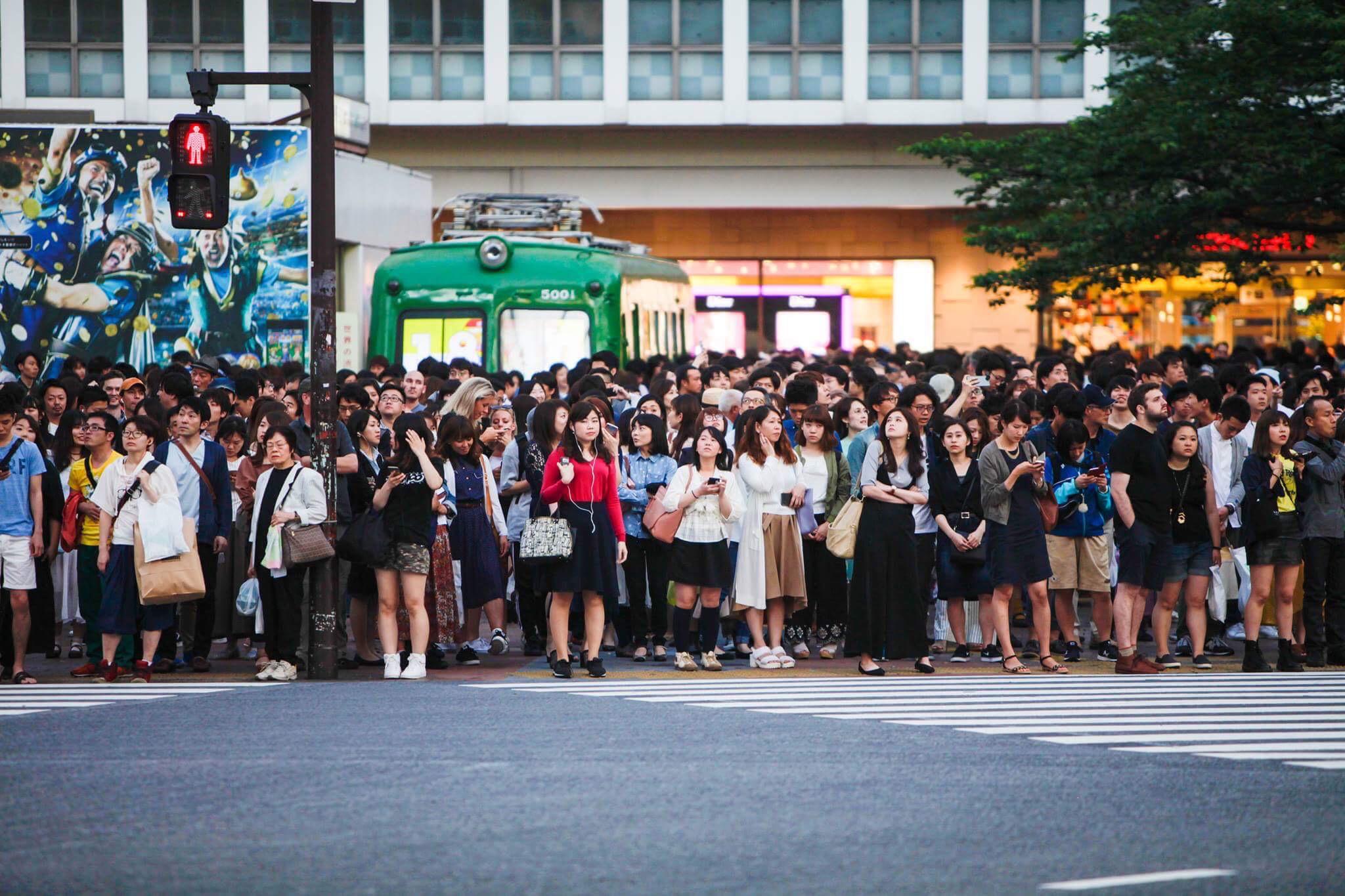 Shibuya crossing pre covid | Scrolller