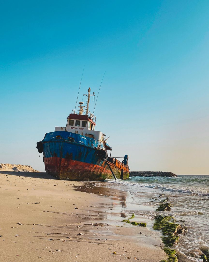 Ship wreck | Scrolller