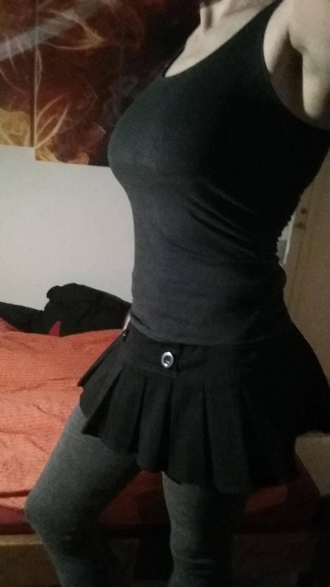 Short skirt special | Scrolller